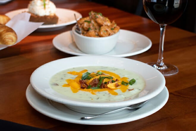 charlestons restaurant