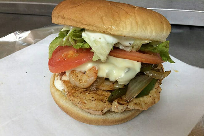 Chick N Stick Soulfood @STATEN BBQ