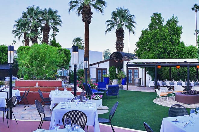 Copleys On Palm Canyon