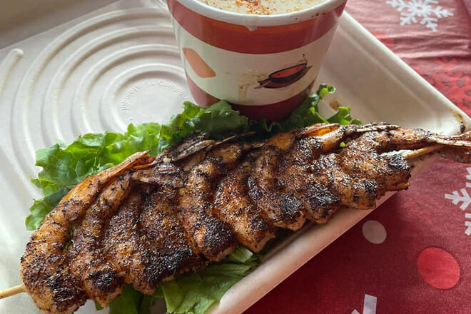 fish heads bar grill