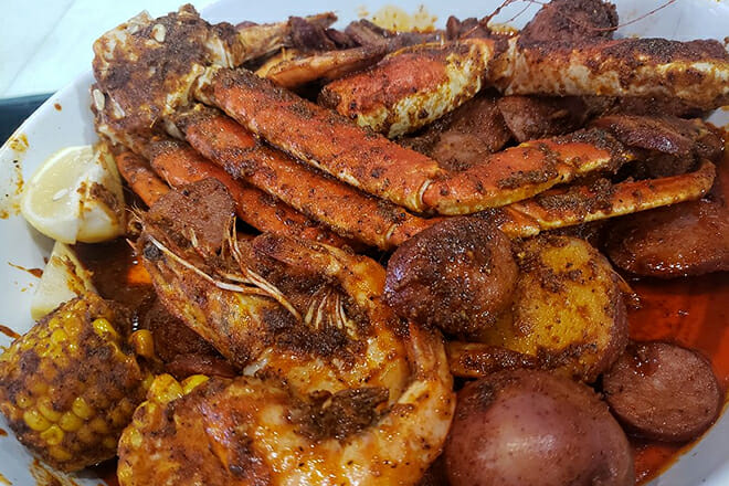 fish n tails oyster bar