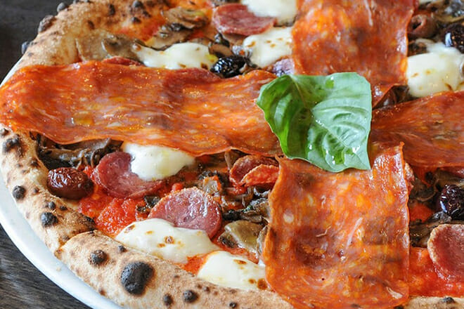 goodfellas wood oven pizza