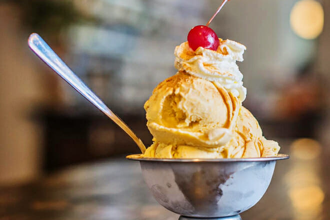 Green Line Apothecary