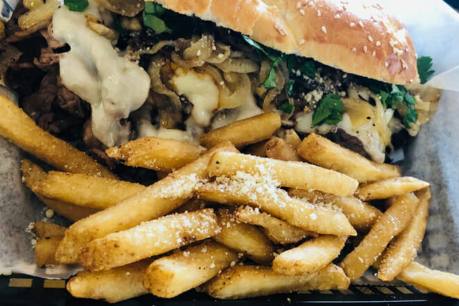 its all gravy italian eatery