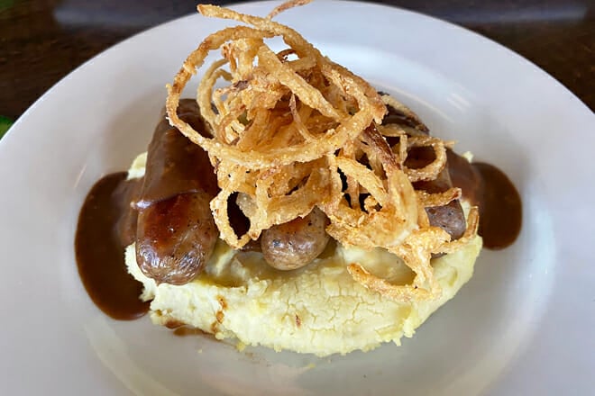 Malone&rsquo;s Tavern