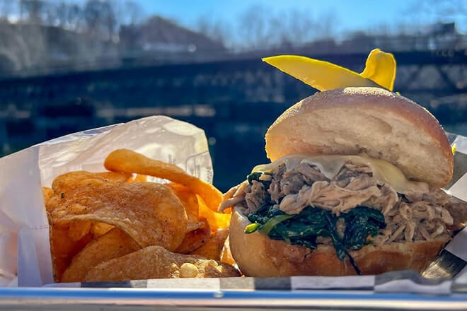 manayunk brewery and restaurant