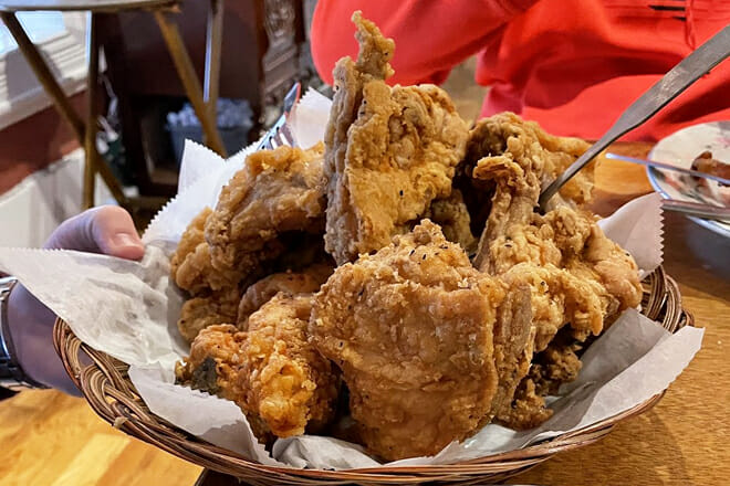 Monell's Dining & Catering