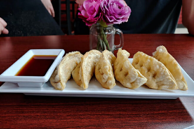 oishii japanese thai restaurant