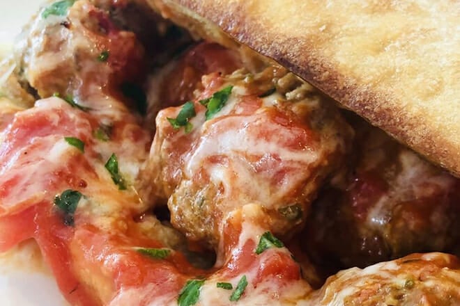 point 57 kitchen & cocktails