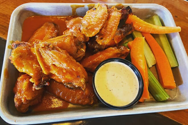 Rooster's 25th Street Brewing Company