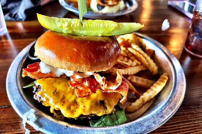 Saddle Mountain Brewing Company