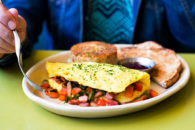 Snooze, an A.M. Eatery