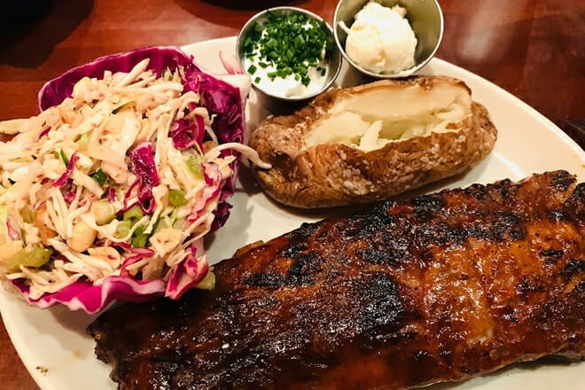 Wood Ranch BBQ & Grill