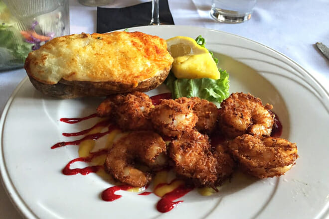 Berg's Landing Restaurant - Menominee