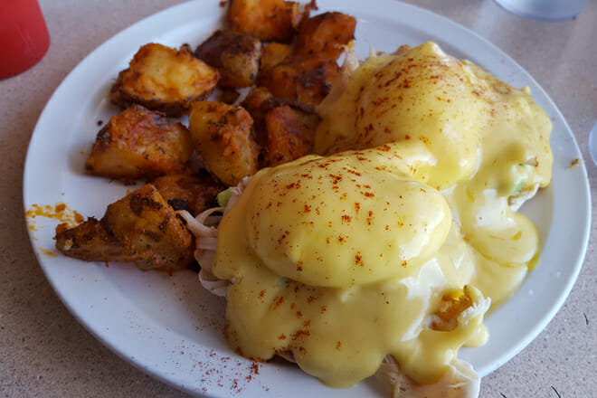 Brandy's Cafe (Formerly La Bella Via)