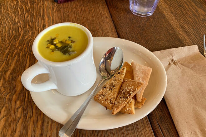 Caf&eacute; Pasqual's