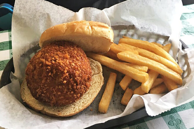 Crossroads 30/301 Restaurant