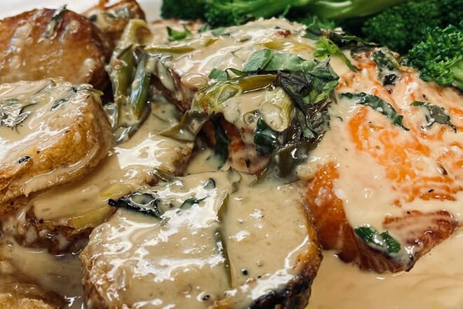 Gatto's Restaurant & Bar