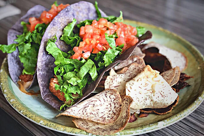 Highway Inn Kaka'ako &mdash; Honolulu