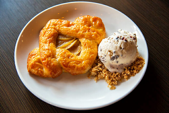 Isa&rsquo;s French Bistro