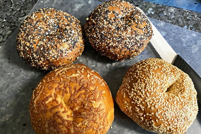 Luke’s New York Bagels