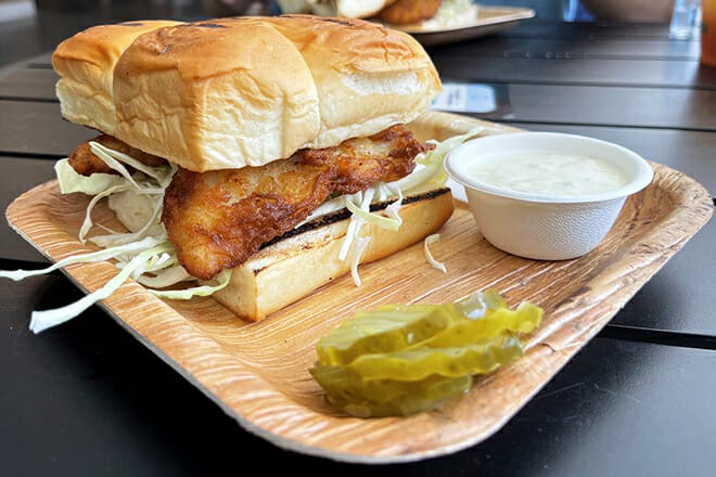 Mahina & Sun&rsquo;s &mdash; Honolulu