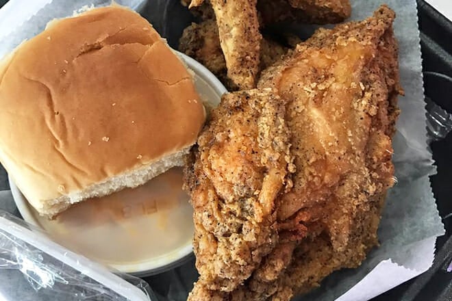 McHardy's Chicken & Fixin'