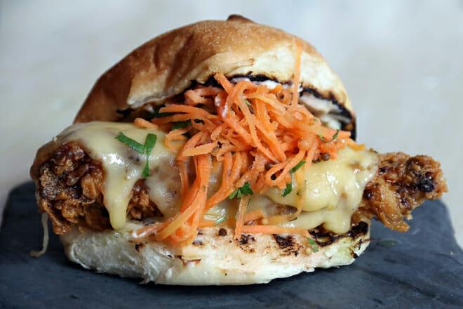 Murray&rsquo;s Cheese Bar