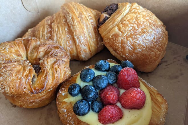 Rise + Roam Bakery & Pizzeria