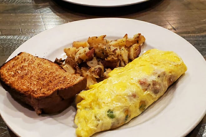 the grill at quarterfield station