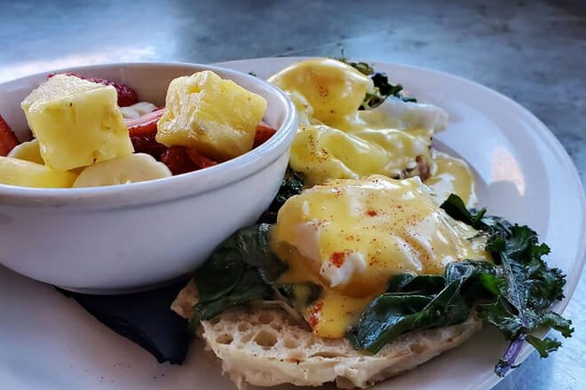 Tourist Home All Day Cafe