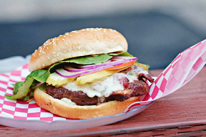 Zoe Coffeehouse & Pub