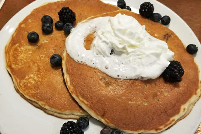 Another Broken Egg Cafe