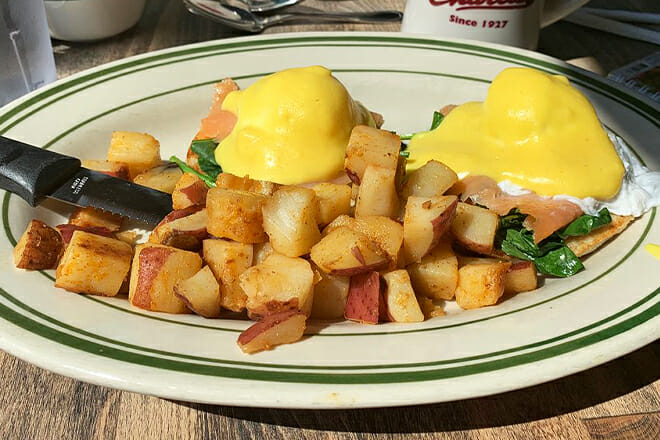 Charlie's Sandwich Shoppe