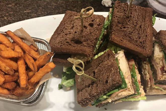 Chocobar Cort&eacute;s