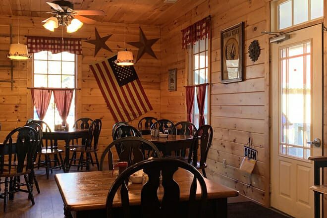 Cimmi's Courtyard Cafe