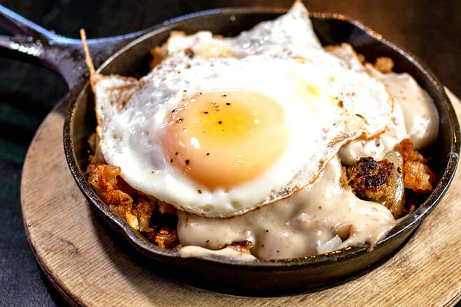 Cruisers Pizza Bar Grill (Also Known As Cruisers HB)