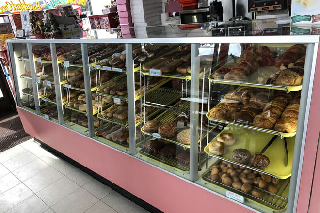 Dolly&rsquo;s Donuts