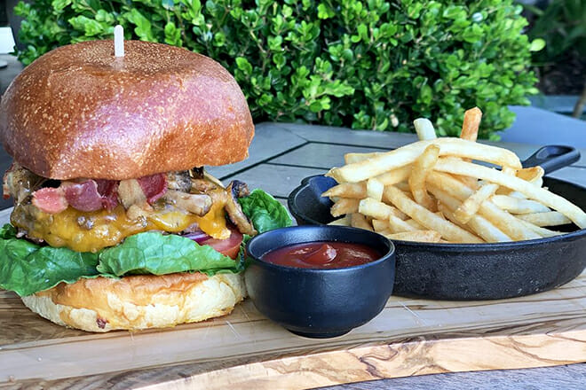 GG's Caf&egrave; & Bistro