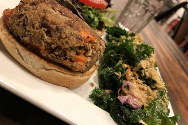 Good Life Caf&eacute;