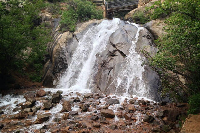 helen hunt falls