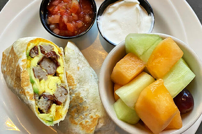 Kristall's Restaurant & Lounge