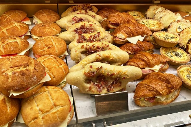 Les Halles Boulangerie-Patisserie