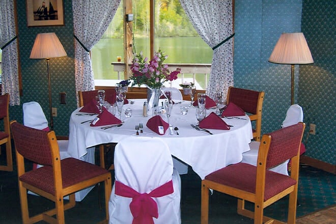 Lighthouse Bar & Grill (Permanently Closed)