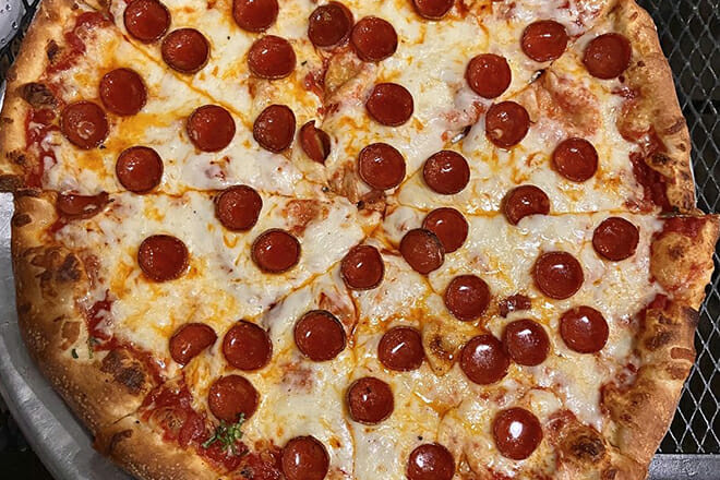 Nacoochee Village Tavern