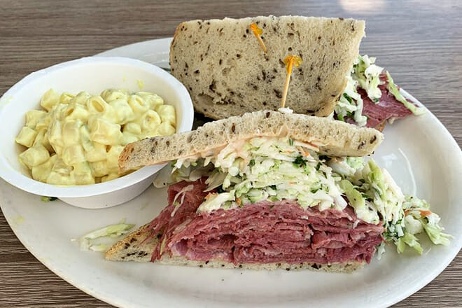 Nate &lsquo;N Al&rsquo;s