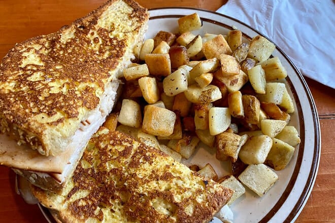 Polly's Pancake Parlor &mdash; Sugar Hill, New Hampshire