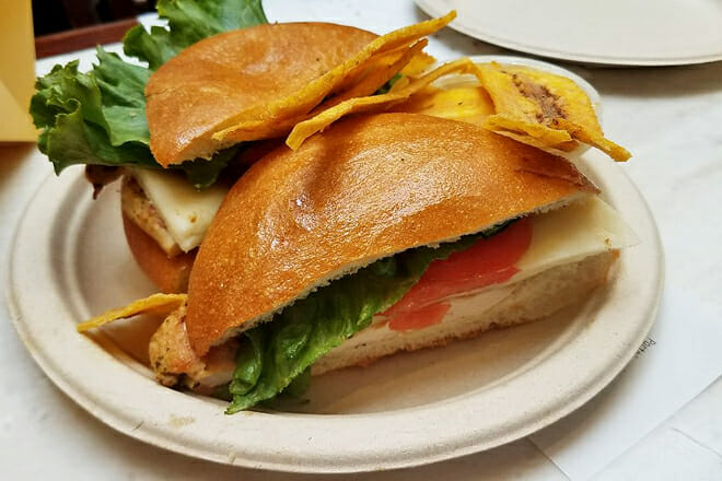 Porto's Bakery and Caf&eacute;