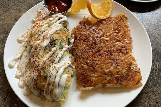 Safari Room Fresh Grill and Bar