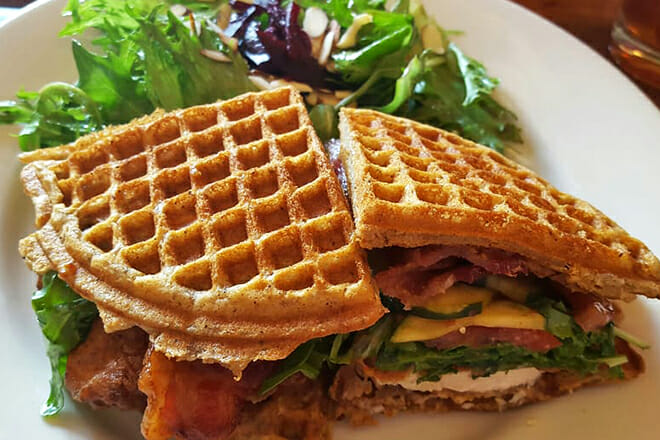 Scotty&rsquo;s Table